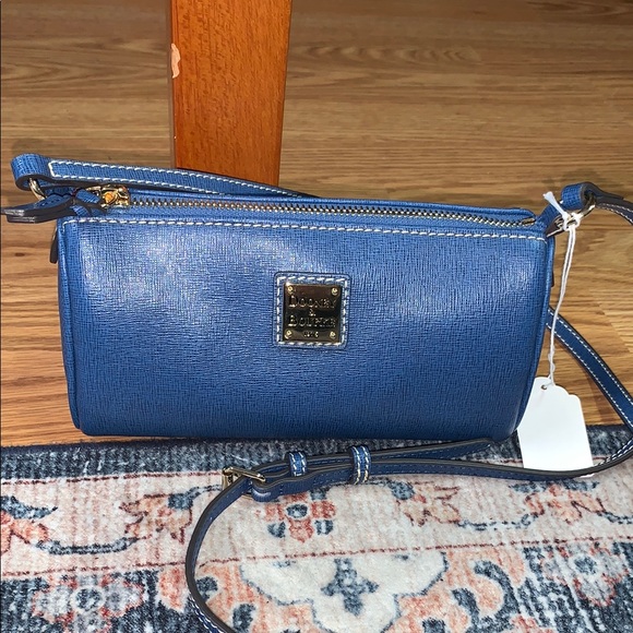 Dooney & Bourke | Bags | Dooney Bourke Saffiano Leather Buffy Blue Nwot ...